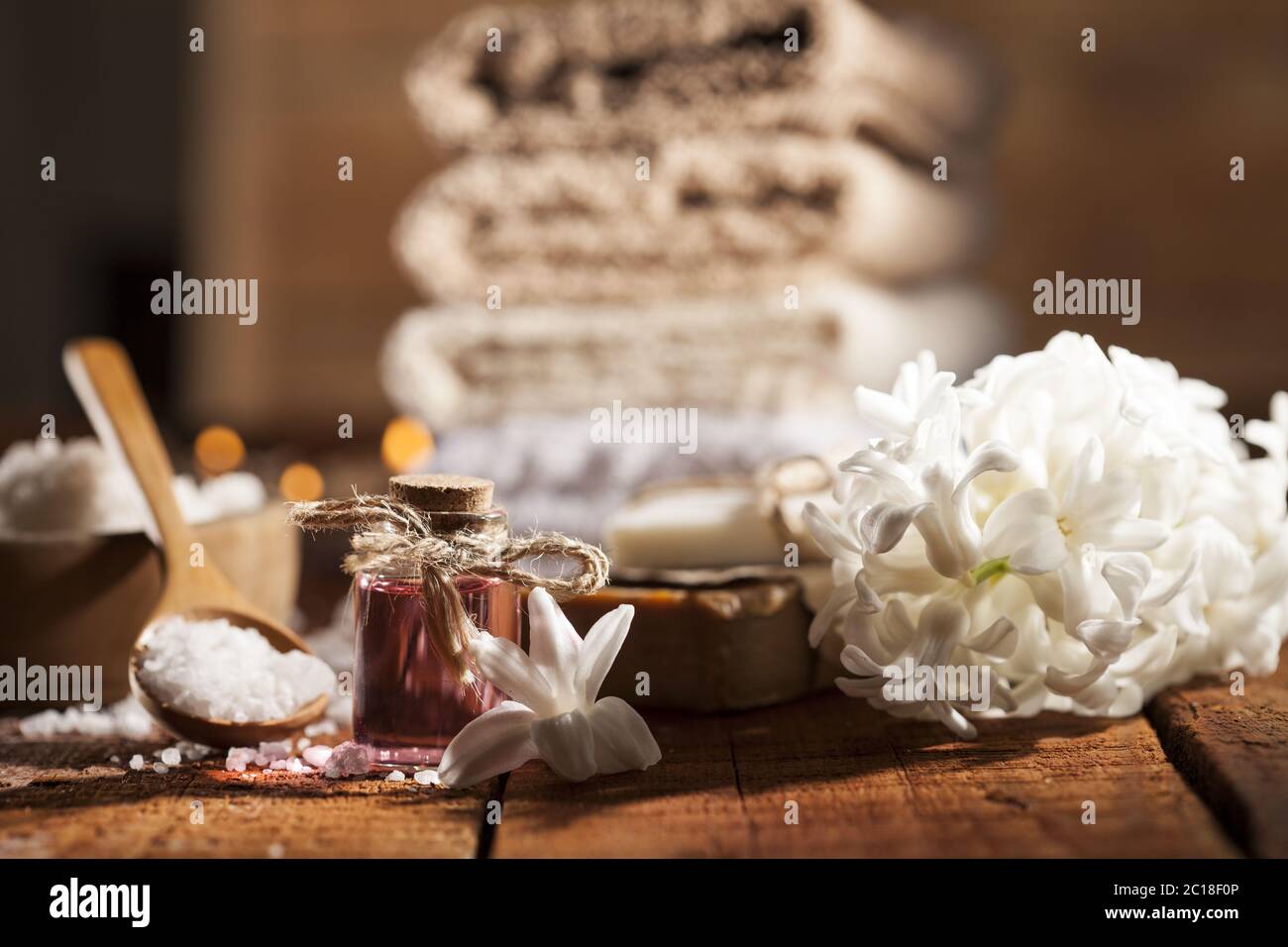 Spa background in range of white, brown and pink Stock Photo - Alamy