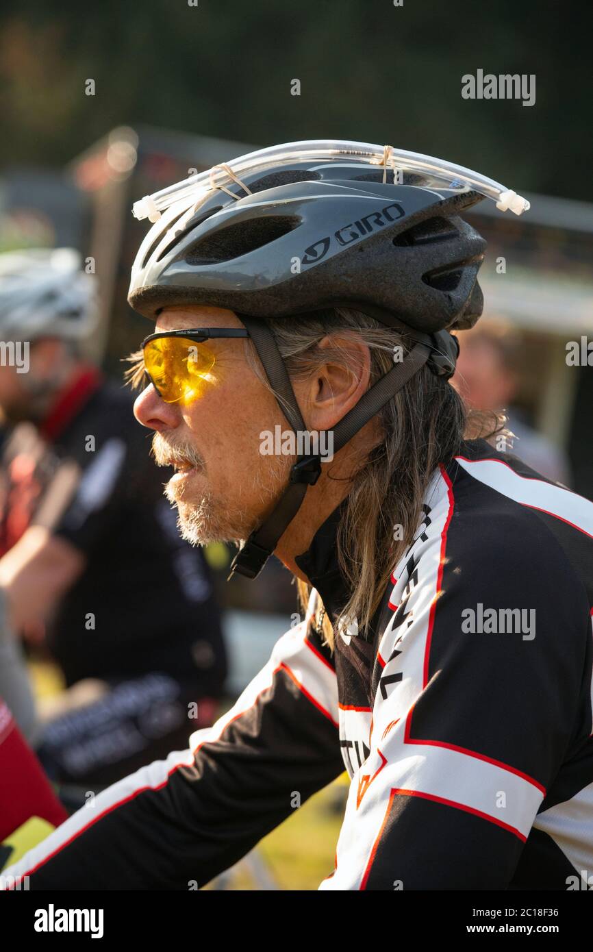 Wet woods cycling hi-res stock photography and images - Alamy