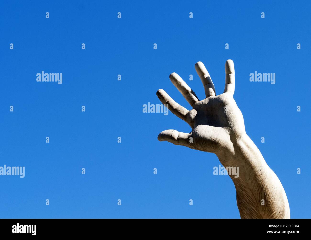 Old marble hand hi-res stock photography and images - Alamy