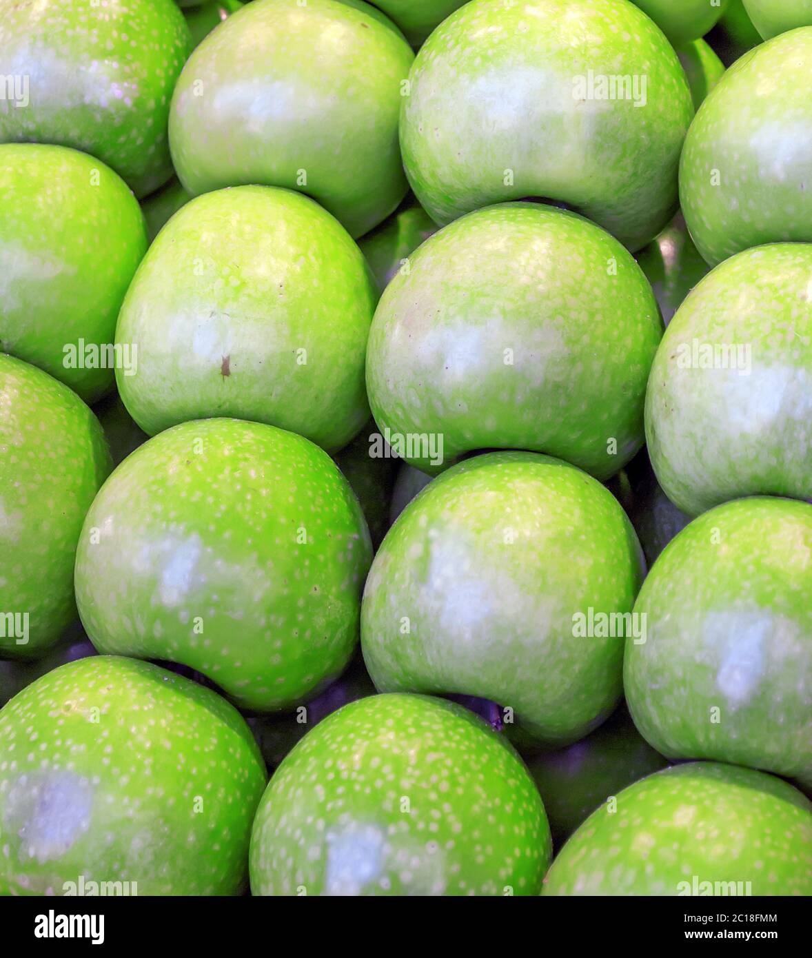 Bunch apples fruit stand hi-res stock photography and images - Alamy