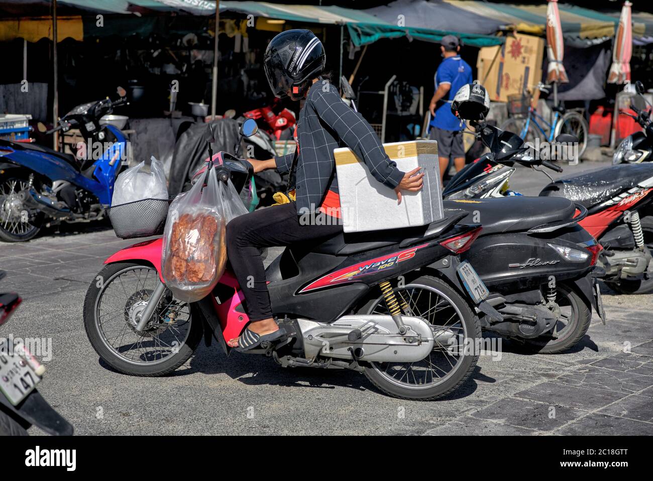 Motorbike asia overloaded hi-res stock photography and images - Alamy