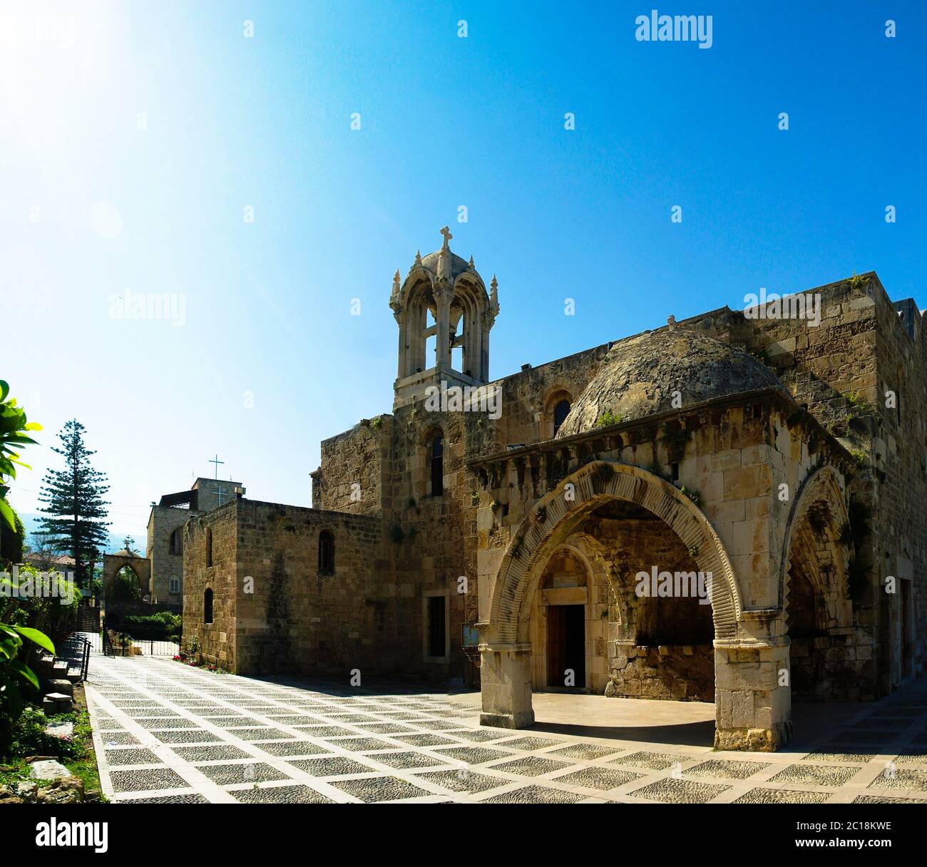 Church lebanon hi-res stock photography and images - Alamy