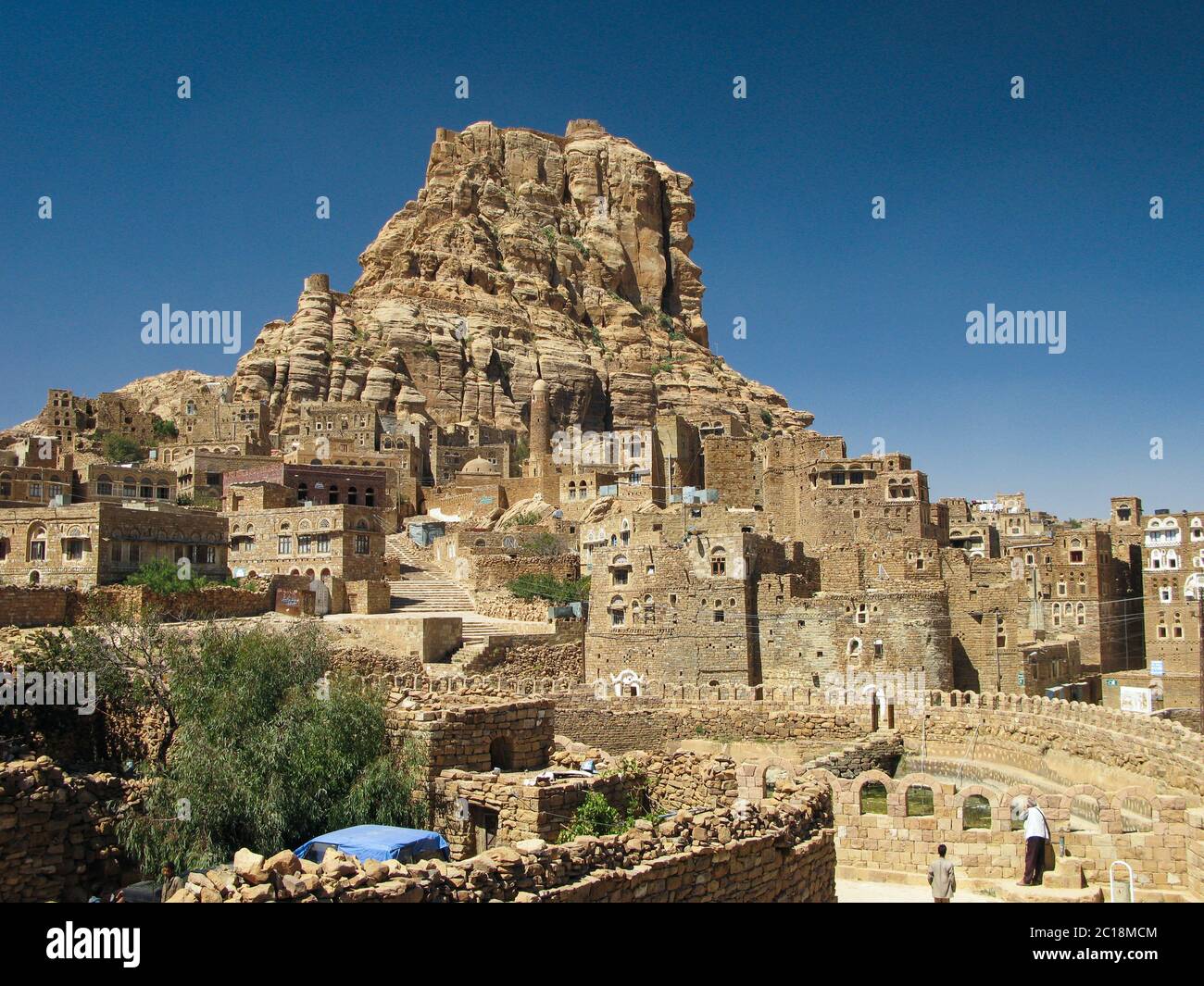 Traditional town of Thula, Yemen Stock Photo - Alamy
