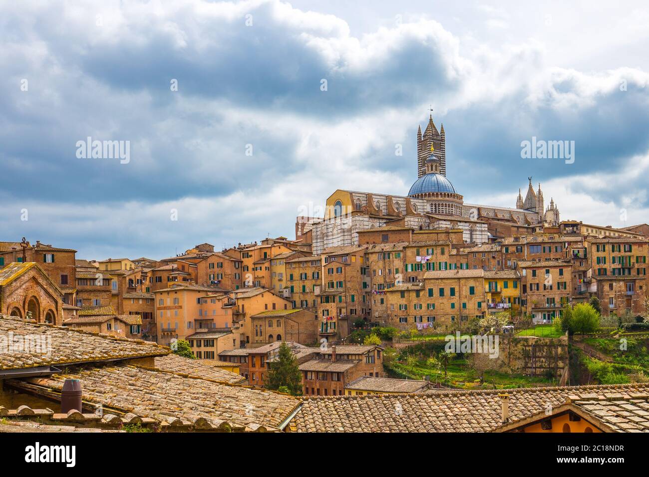 Siena city hi-res stock photography and images - Alamy