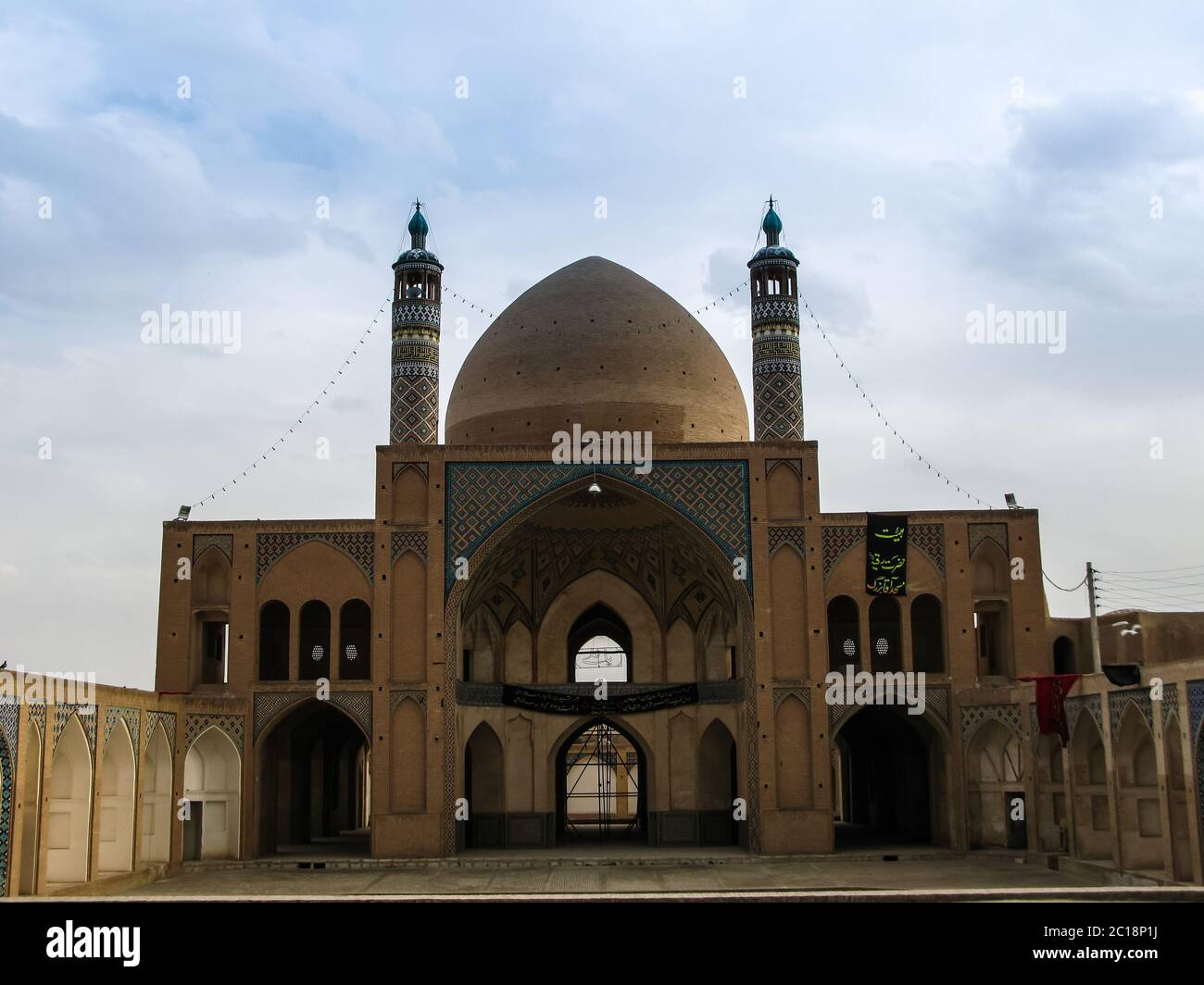 Mosque kashan hi-res stock photography and images - Alamy
