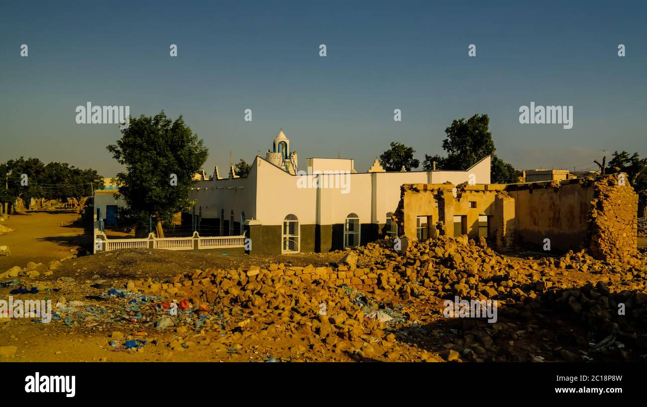 Mosque in Berbera, biggest port city of Somaliland, Somalia Stock Photo ...