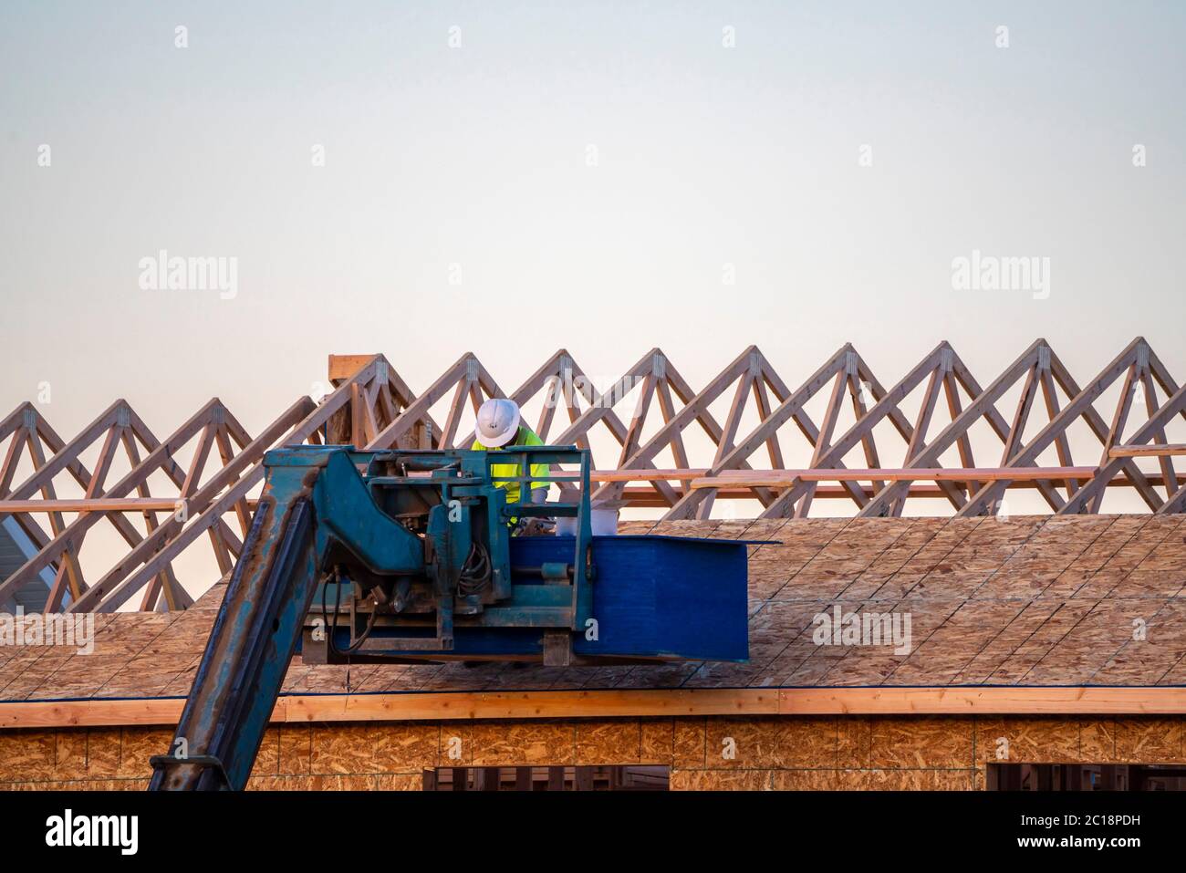 Truss arm hi-res stock photography and images - Alamy