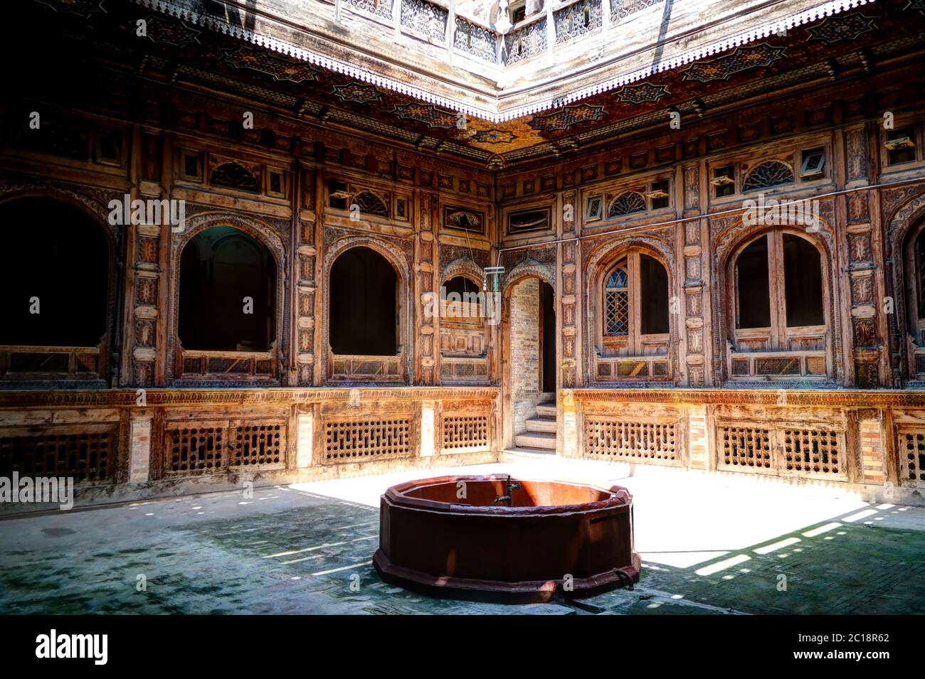 A view of one of the Sethi Mohallah courtyards, Peshawar, Pakistan ...