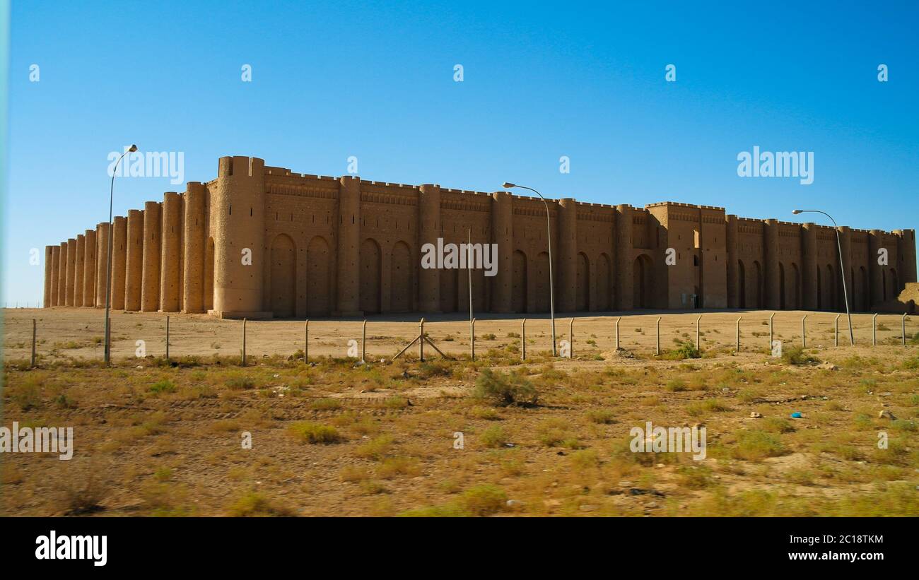 Exterior view to Al-Ukhaidir Fortress aka Abbasid palace of Ukhaider ...