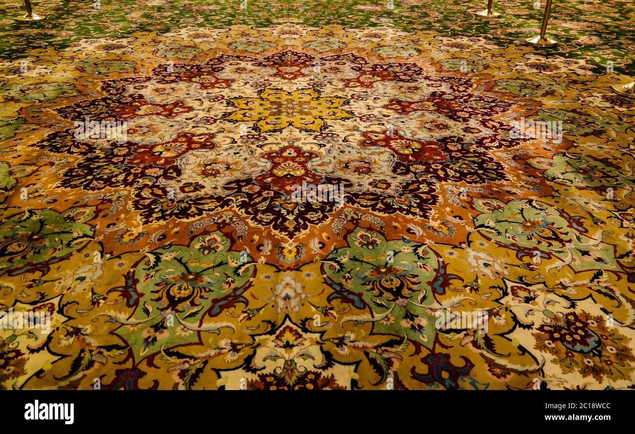 Details of Interior to Sheikh Zayed Mosque. Carpet. , Abu-Dhabi Stock ...