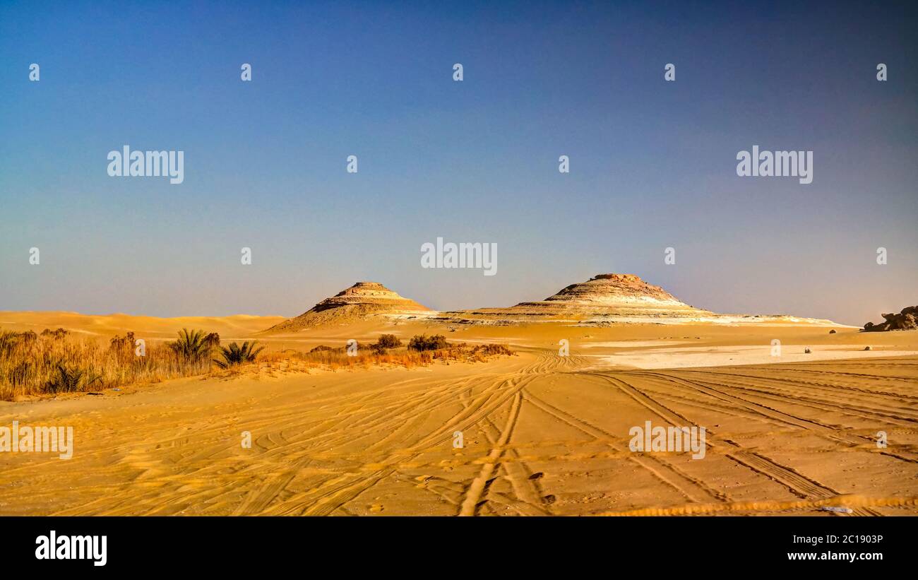 Panorama landscape at Great sand sea around Siwa oasis, Egypt Stock ...