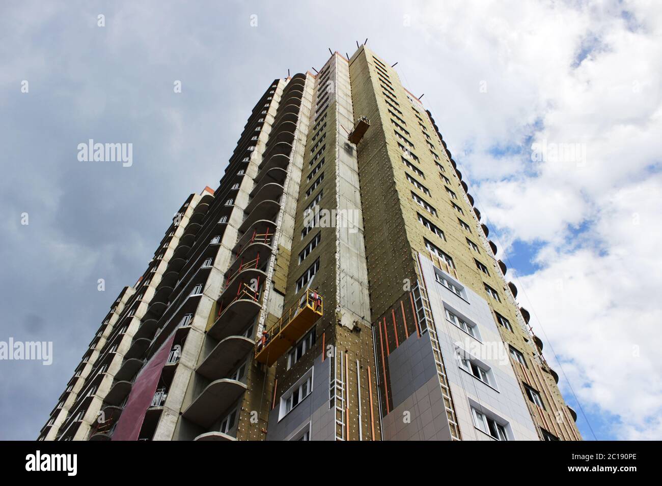 Suspended cradle hi-res stock photography and images - Alamy