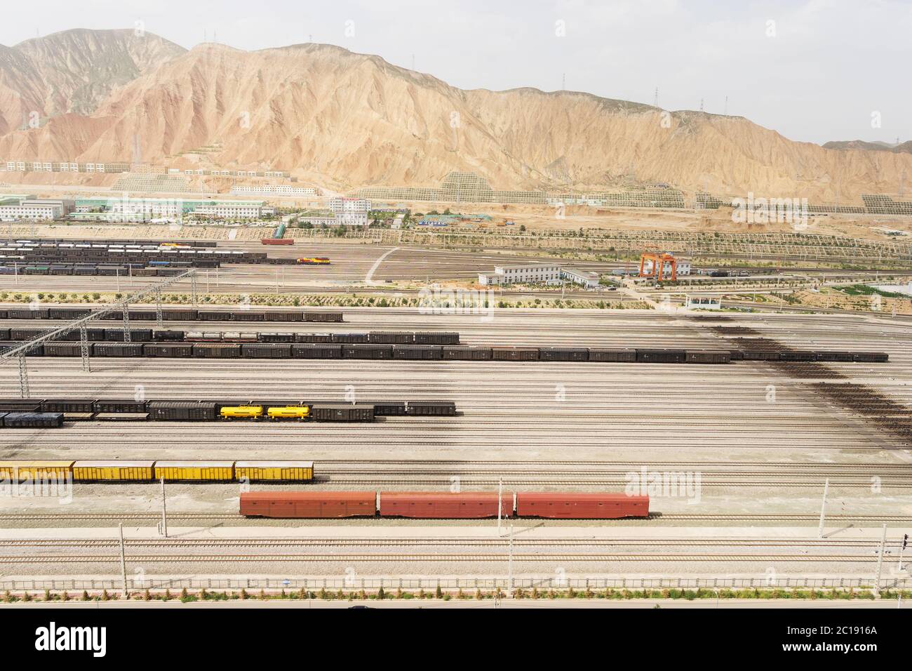 Rocky railroad hi-res stock photography and images - Alamy