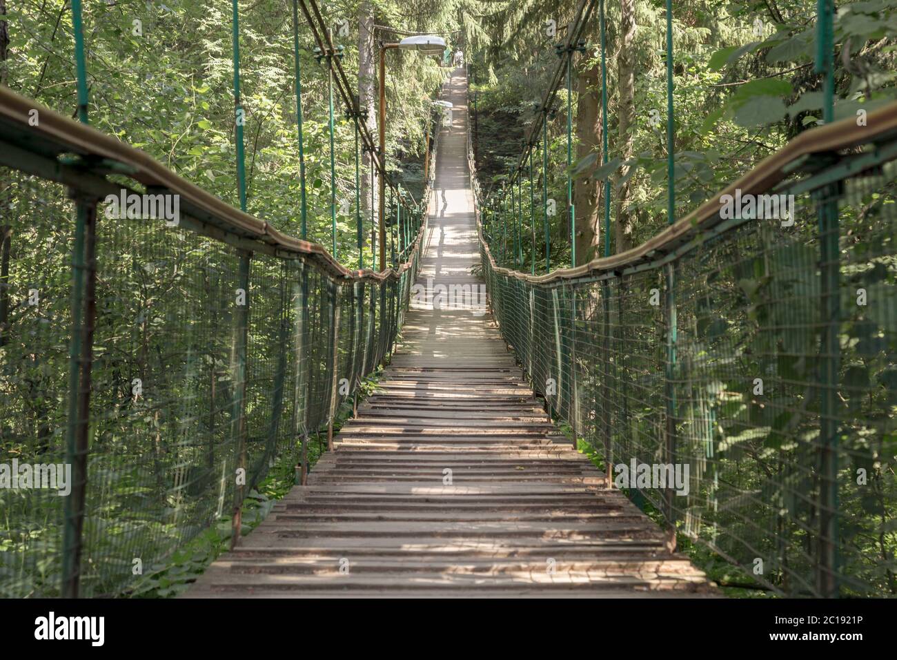 Suspended walkway walk way hi-res stock photography and images - Alamy