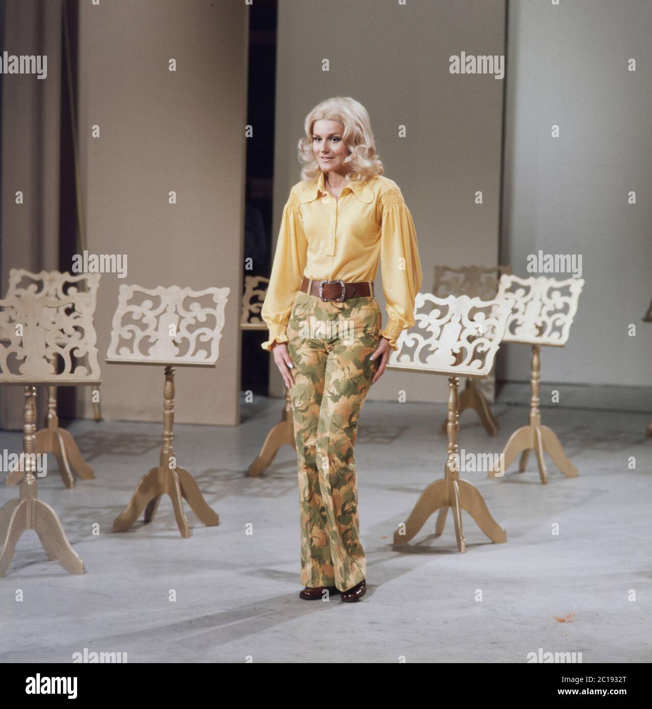 Peggy March, amerikanische Pop- und Schlagersängerin, bei einem ...