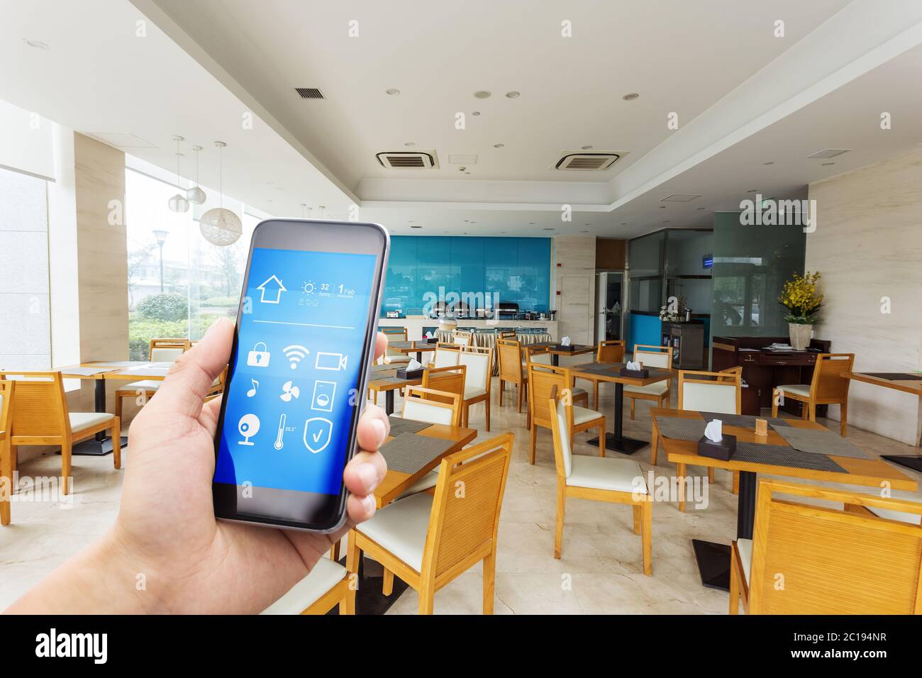 Smart dining hi-res stock photography and images - Alamy