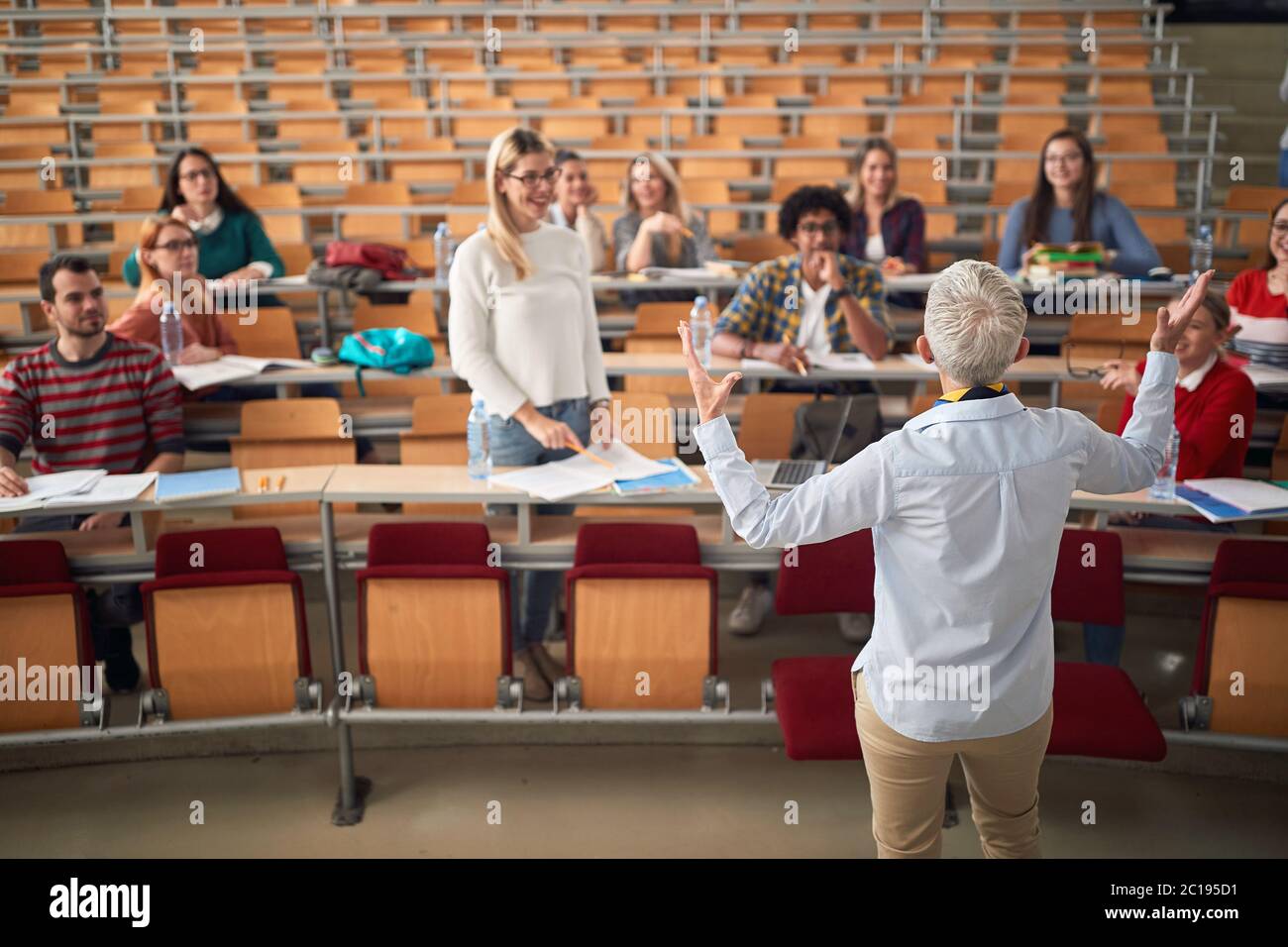 College age and speaker hi-res stock photography and images - Alamy