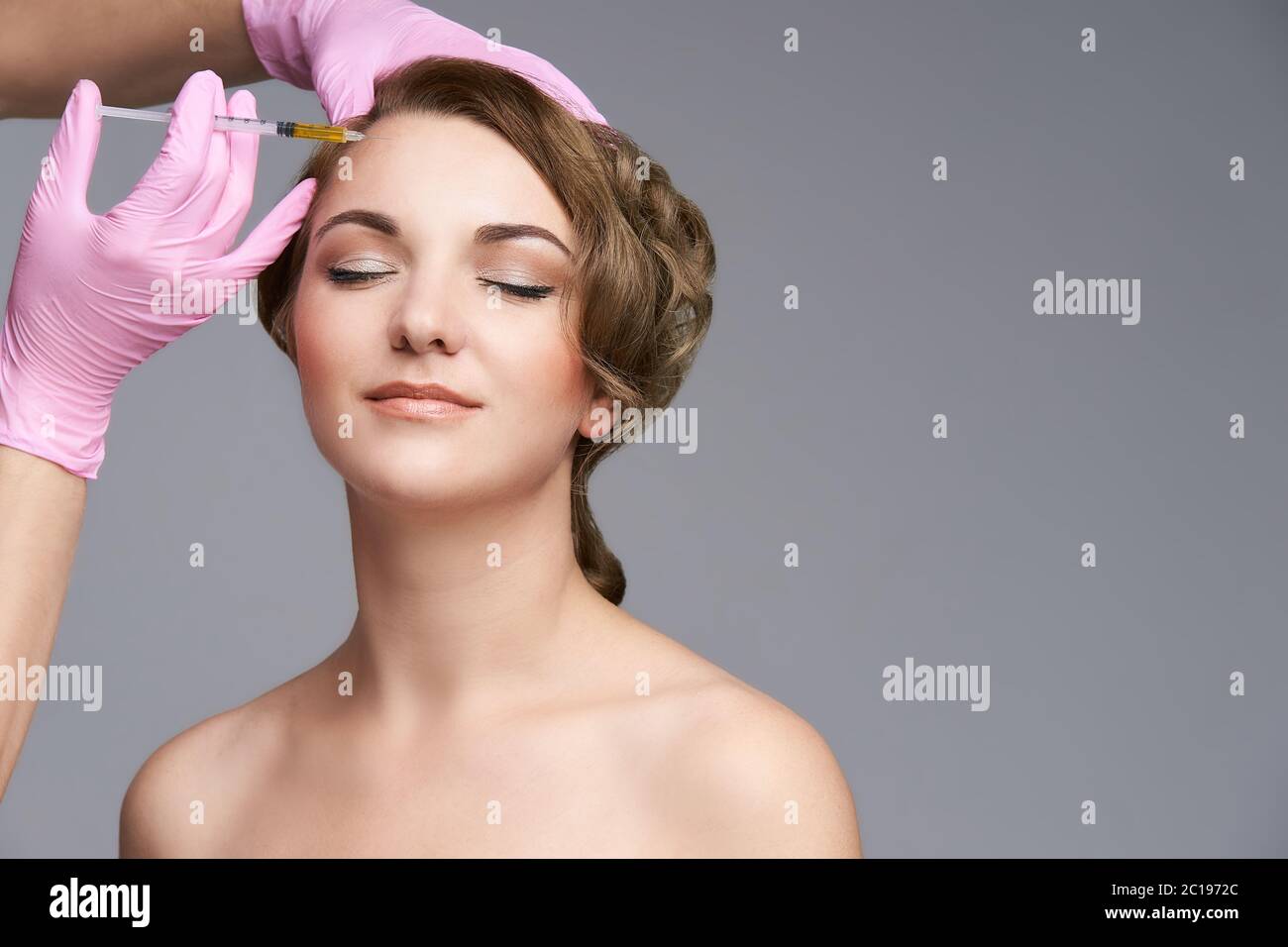Micro plastic surgery hi-res stock photography and images - Alamy