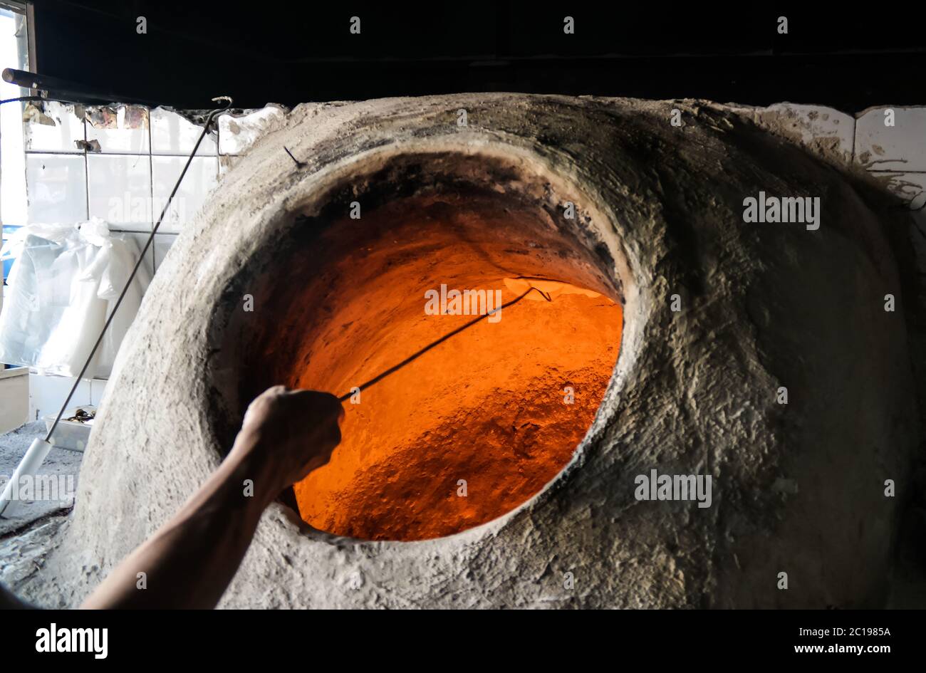 In tandoor hi-res stock photography and images - Alamy