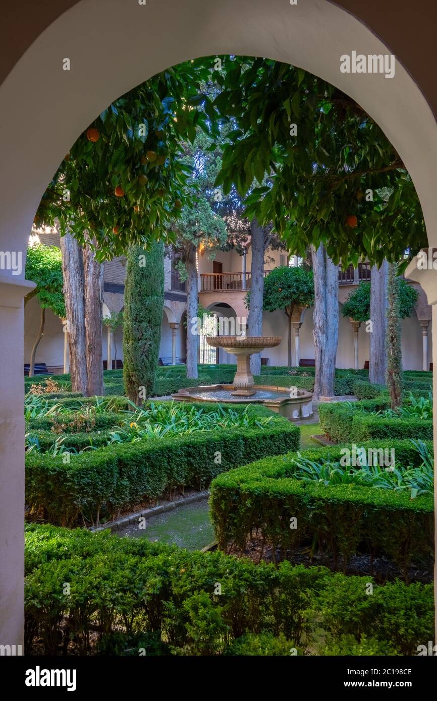 Public gardens of medieval Alhambra palace in Granada Stock Photo - Alamy