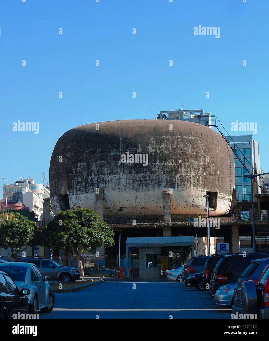 Exterior view to old cinema at Beirut, Lebanon Stock Photo - Alamy