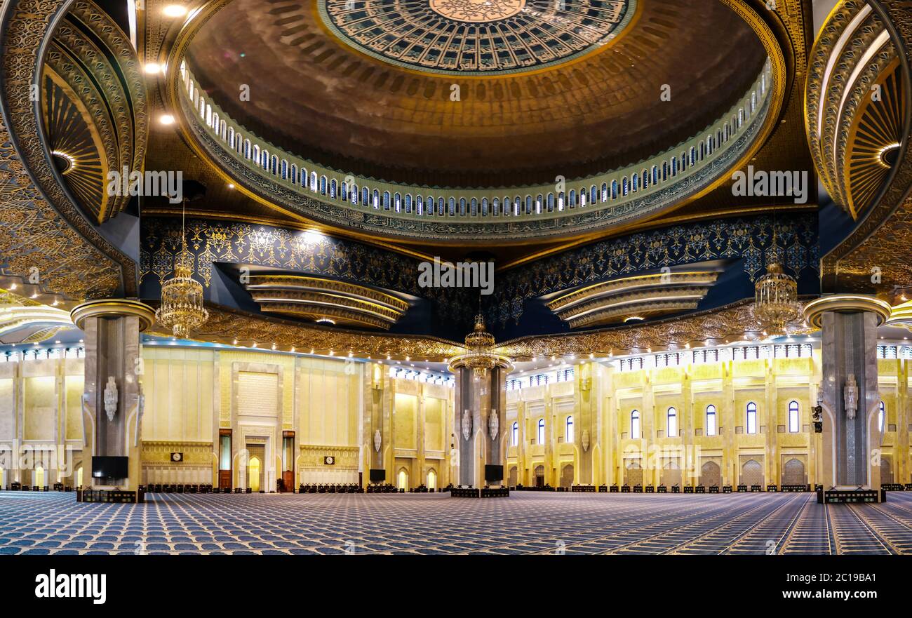 Kuwait Grand Mosque interior, Kuwait-city, Kuwait Stock Photo - Alamy