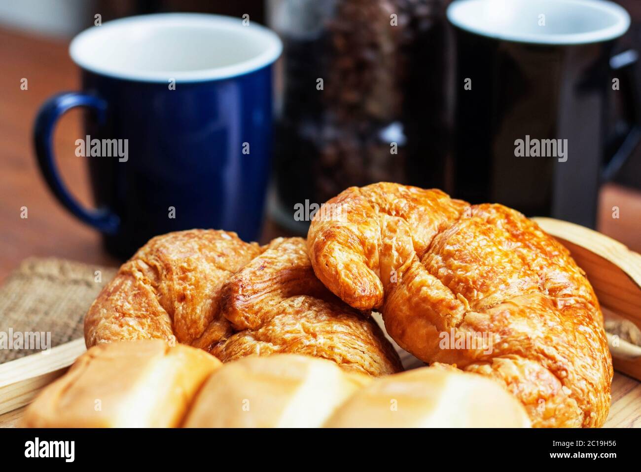 Bread tray hi-res stock photography and images - Alamy