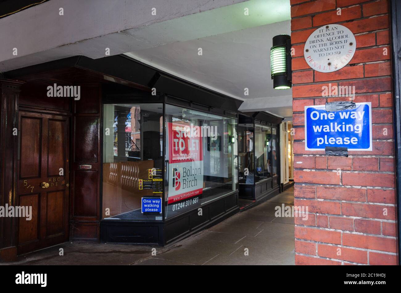 High street chester england 2020 hi-res stock photography and images ...