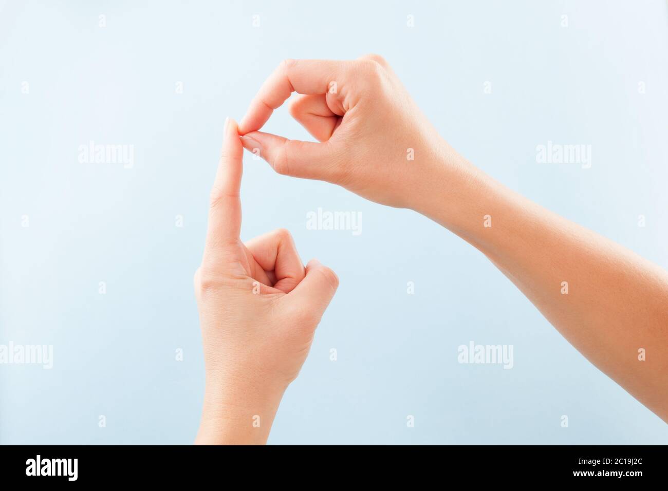 Fingerspelling alphabet hi-res stock photography and images - Alamy