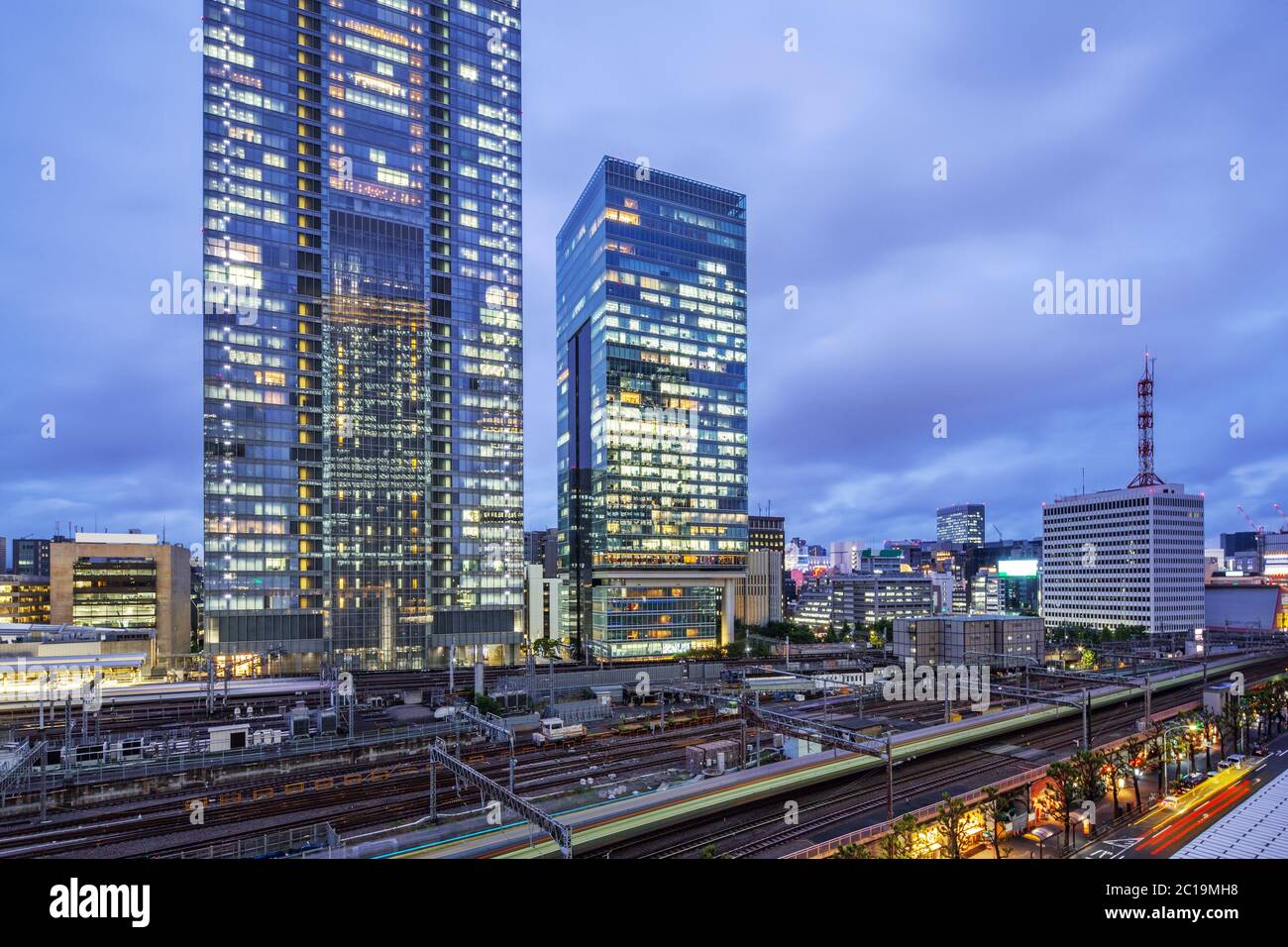 modern buildings in midtown of modern city Stock Photo - Alamy