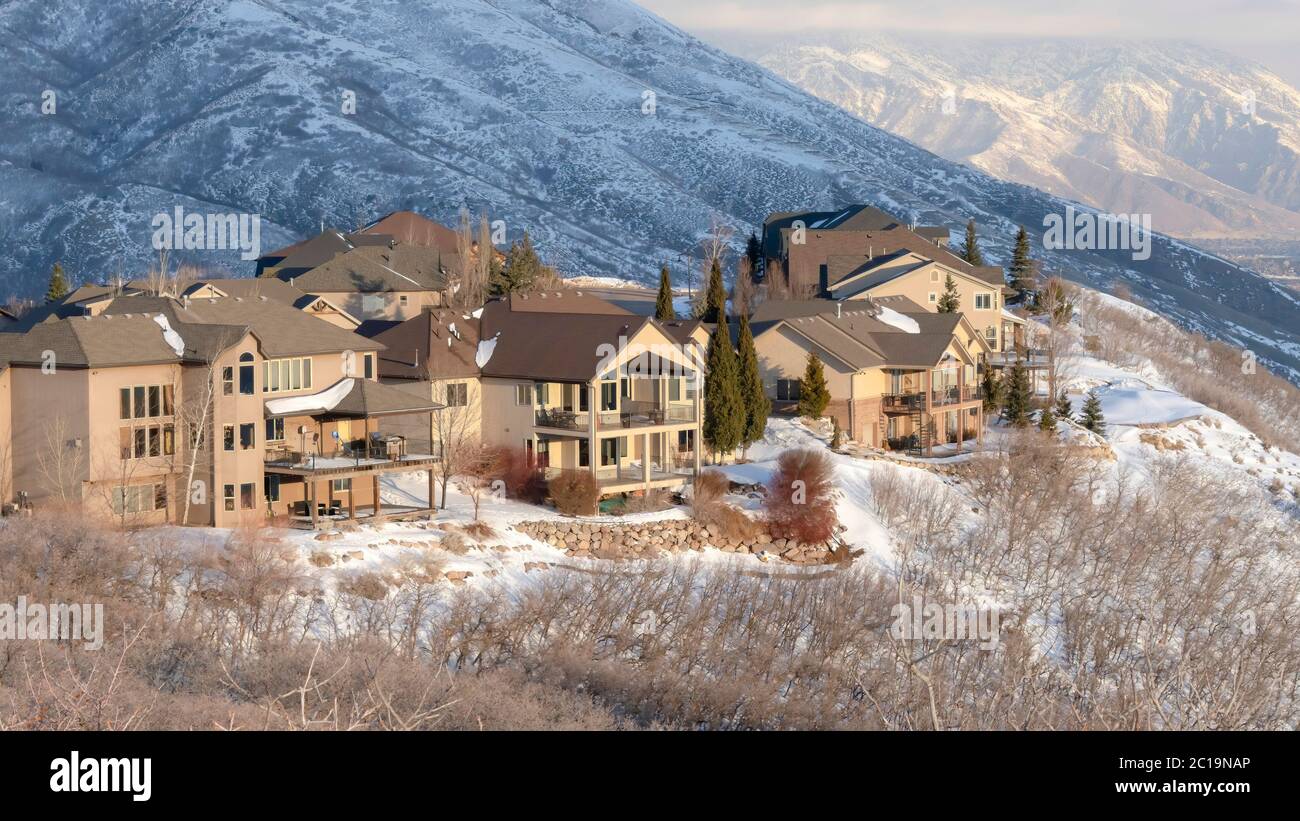 Panorama Winter in Utah with snowy Wasatch Mountains and lovely ...