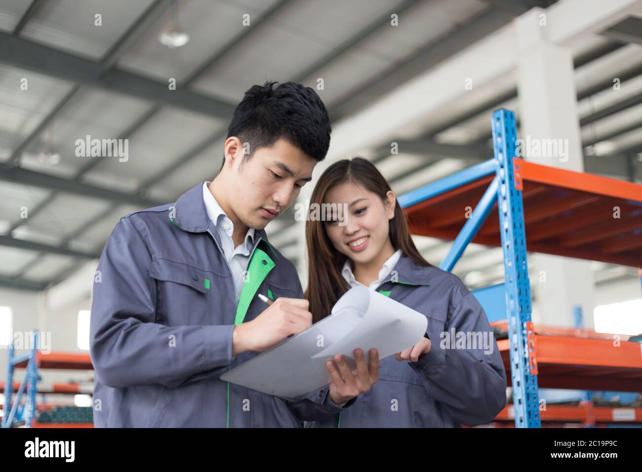 Work workshop hi-res stock photography and images - Alamy
