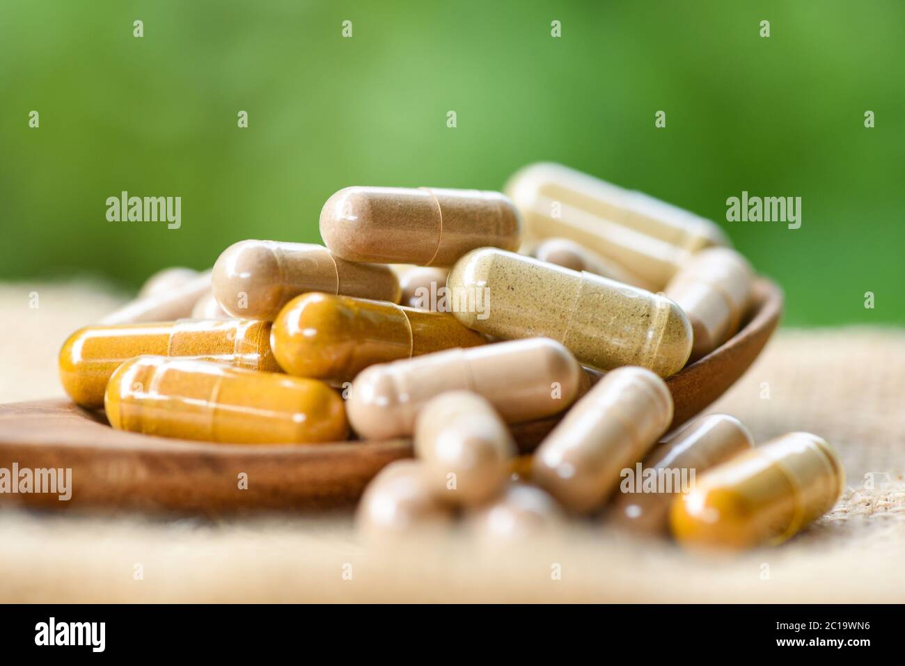 Herbal medicine extract from nature Non-toxic drug organic product on ...