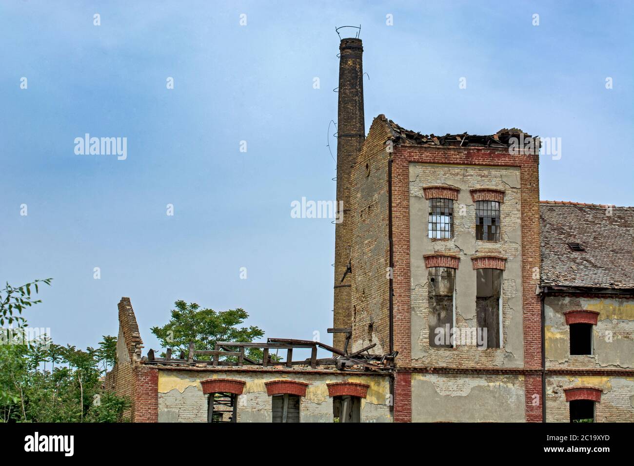 Interior old factory abandoned ruined hi-res stock photography and ...