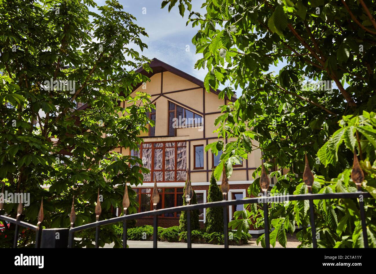 Suburban restaurant hi-res stock photography and images - Alamy