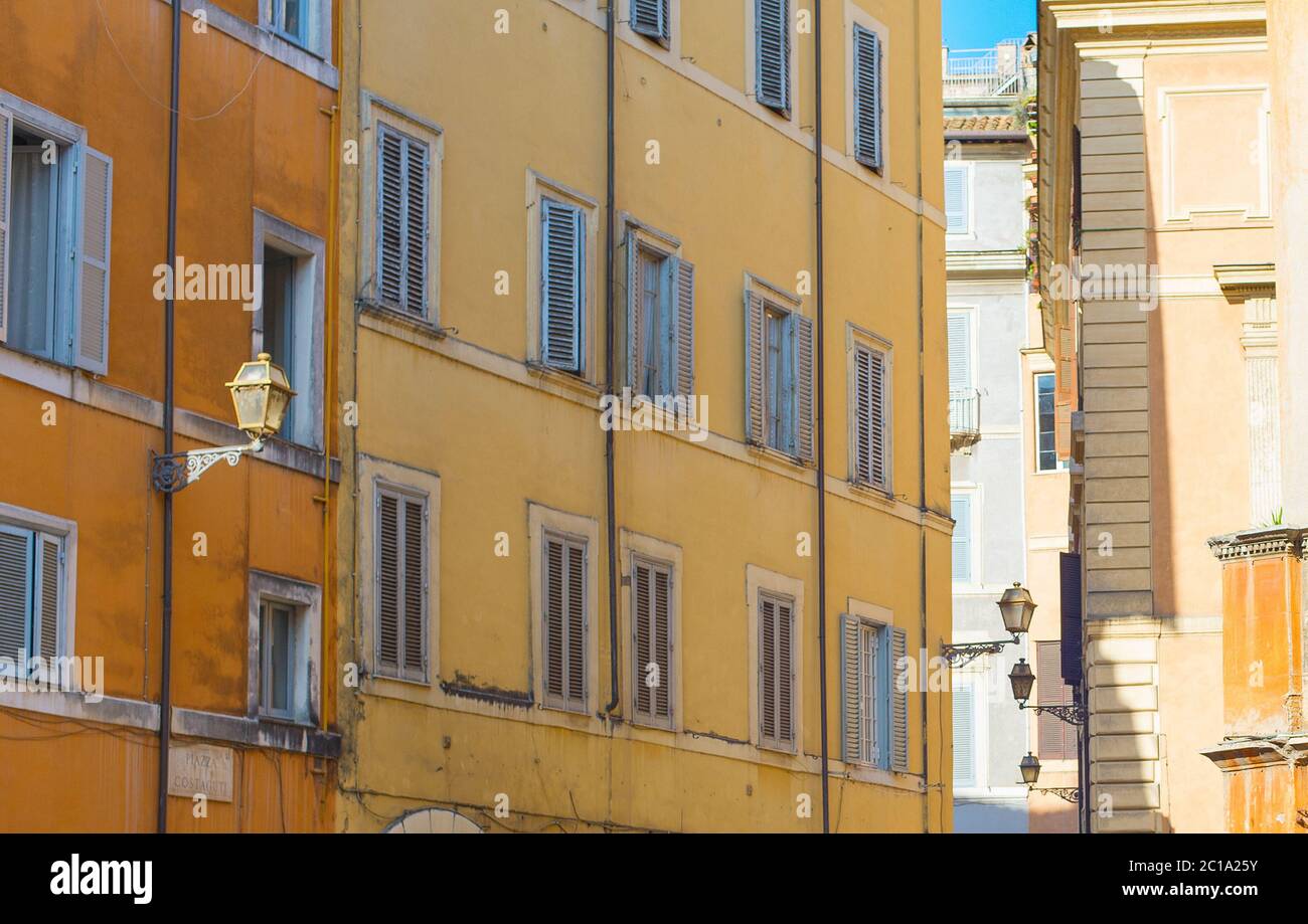 Old Town walls, Rome, Italy Stock Photo - Alamy