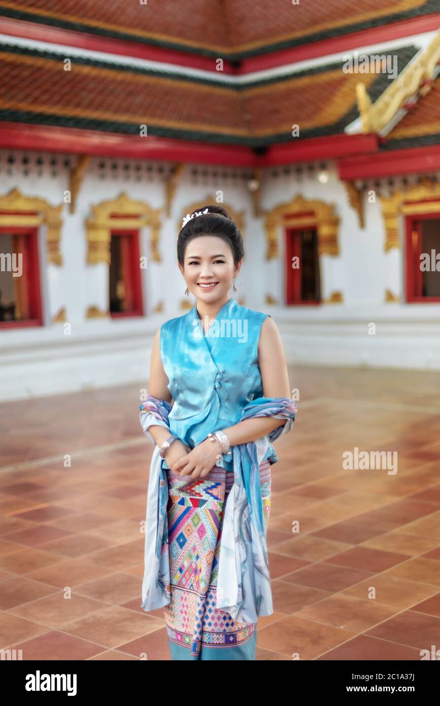 Portrait of beautiful woman in traditional asian dresses Stock Photo ...