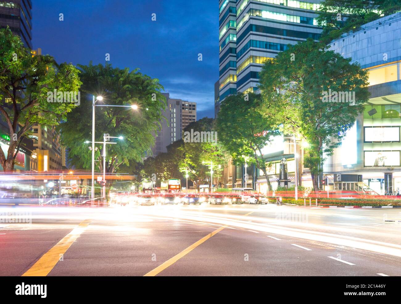 Office buildings highway in singapore hi-res stock photography and ...
