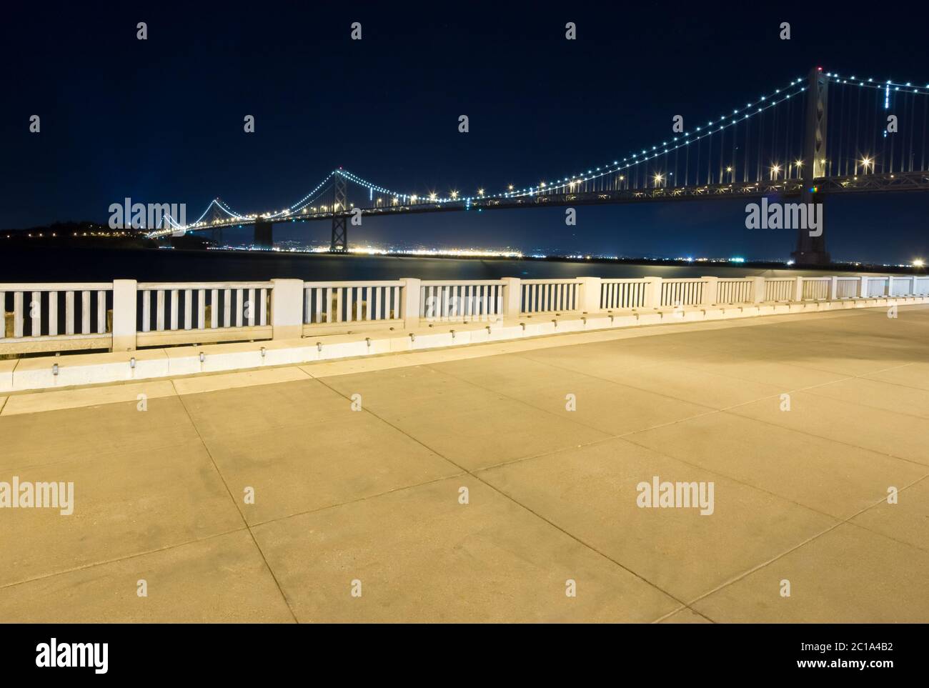Empty bridge night hi-res stock photography and images - Alamy