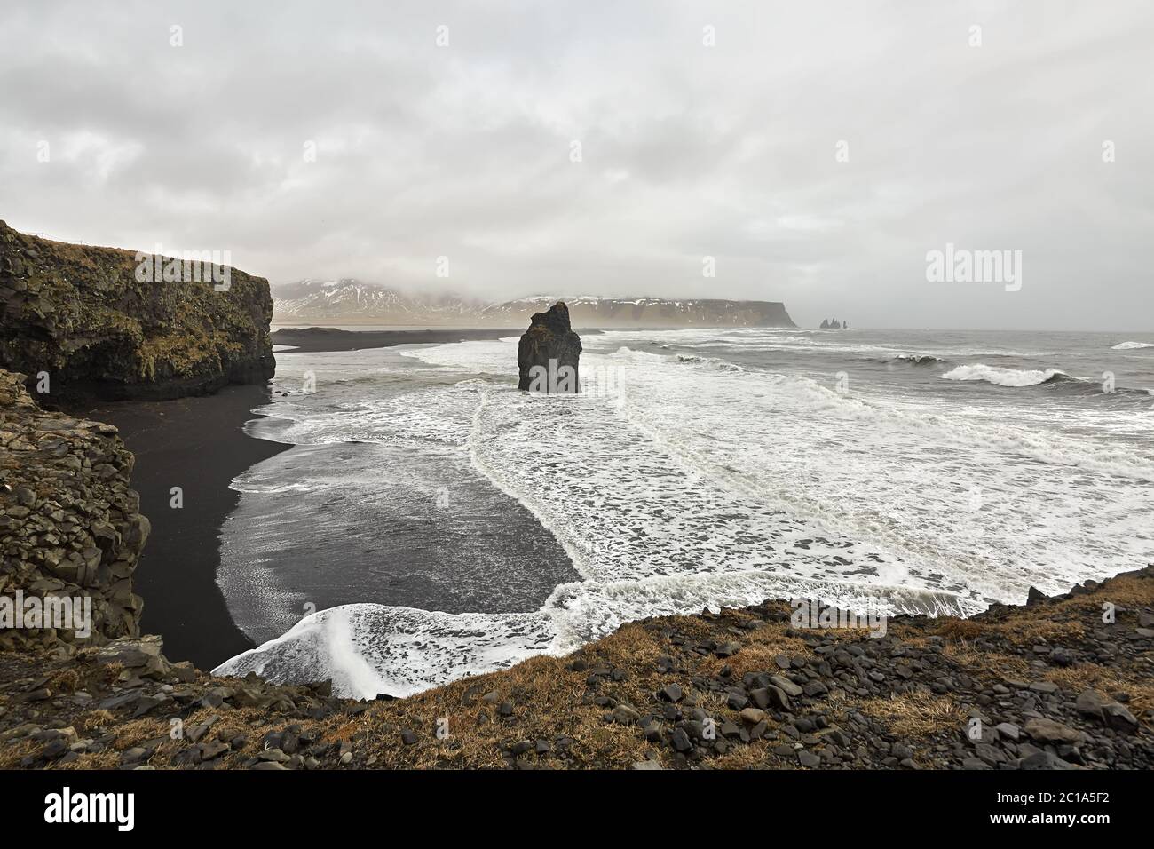 Icelandic seashore hi-res stock photography and images - Alamy