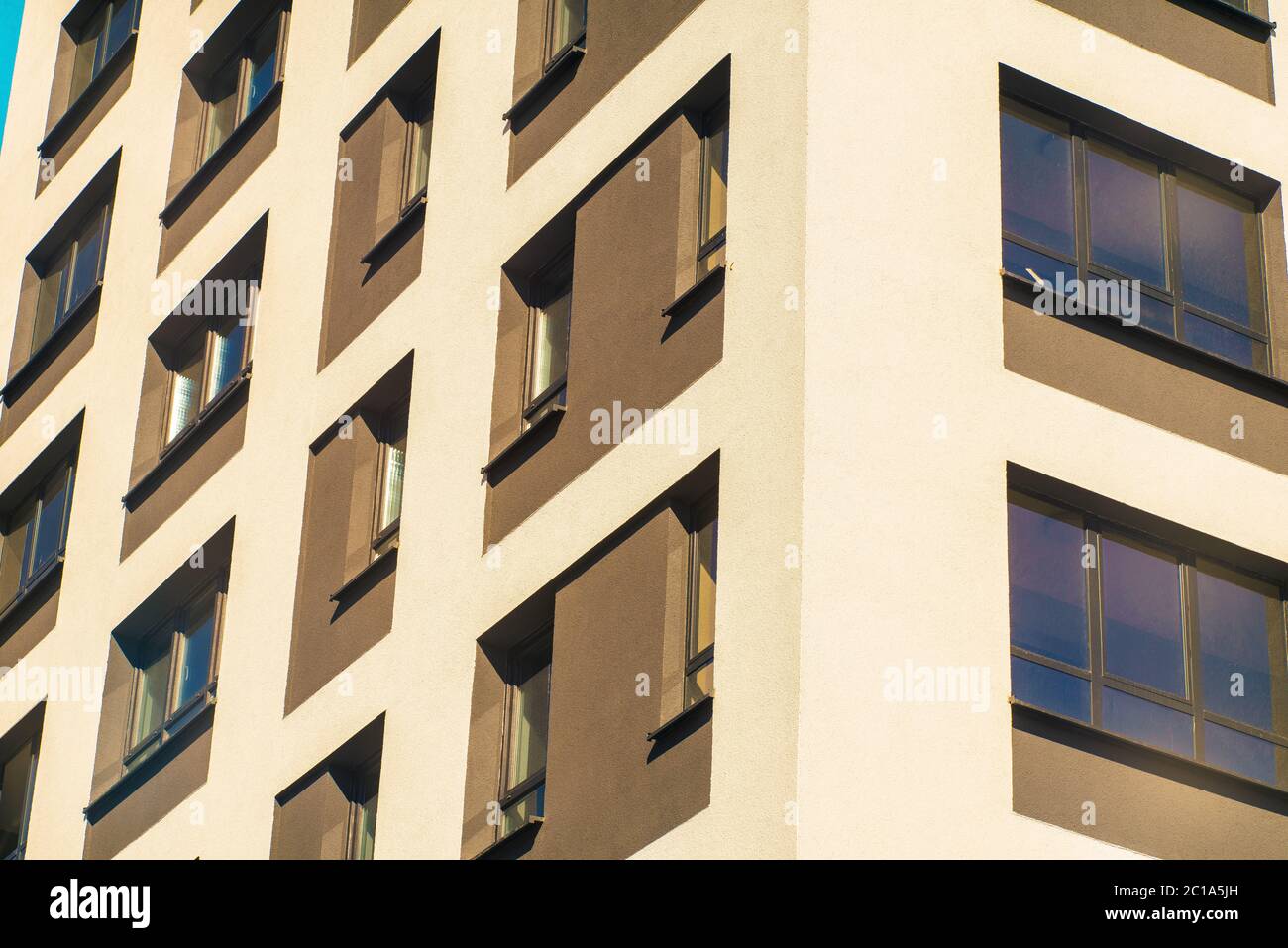 Modern High Rise Apartment Complex Stock Photo - Alamy