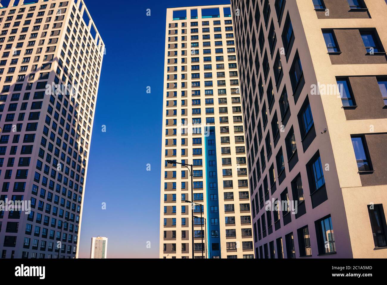 Modern High Rise Apartment Complex Stock Photo - Alamy
