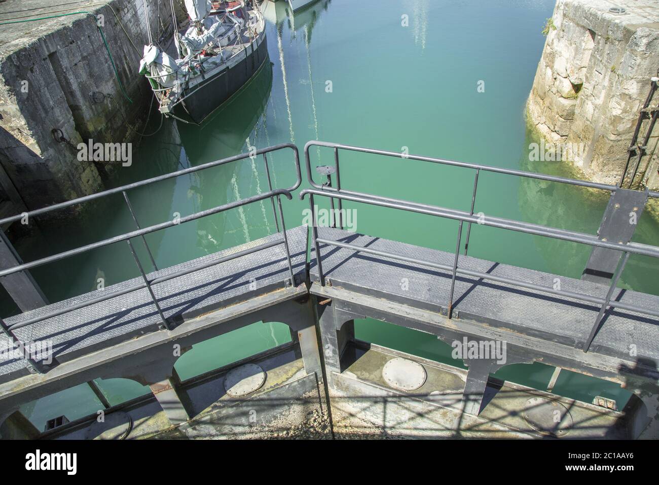 Lock system hi-res stock photography and images - Alamy