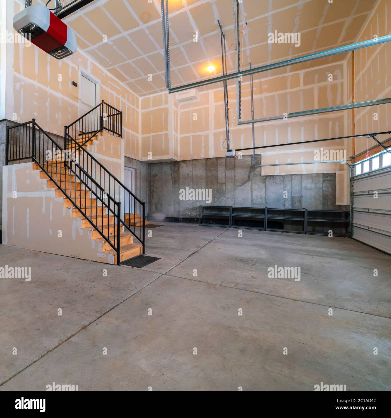 Square Empty open plan basement in a modern house Stock Photo - Alamy