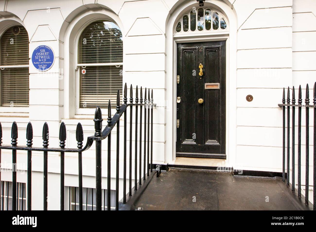 Park Lane Group Blue Plaque for Sir Osbert Sitwell, 2 Carlyle Square ...