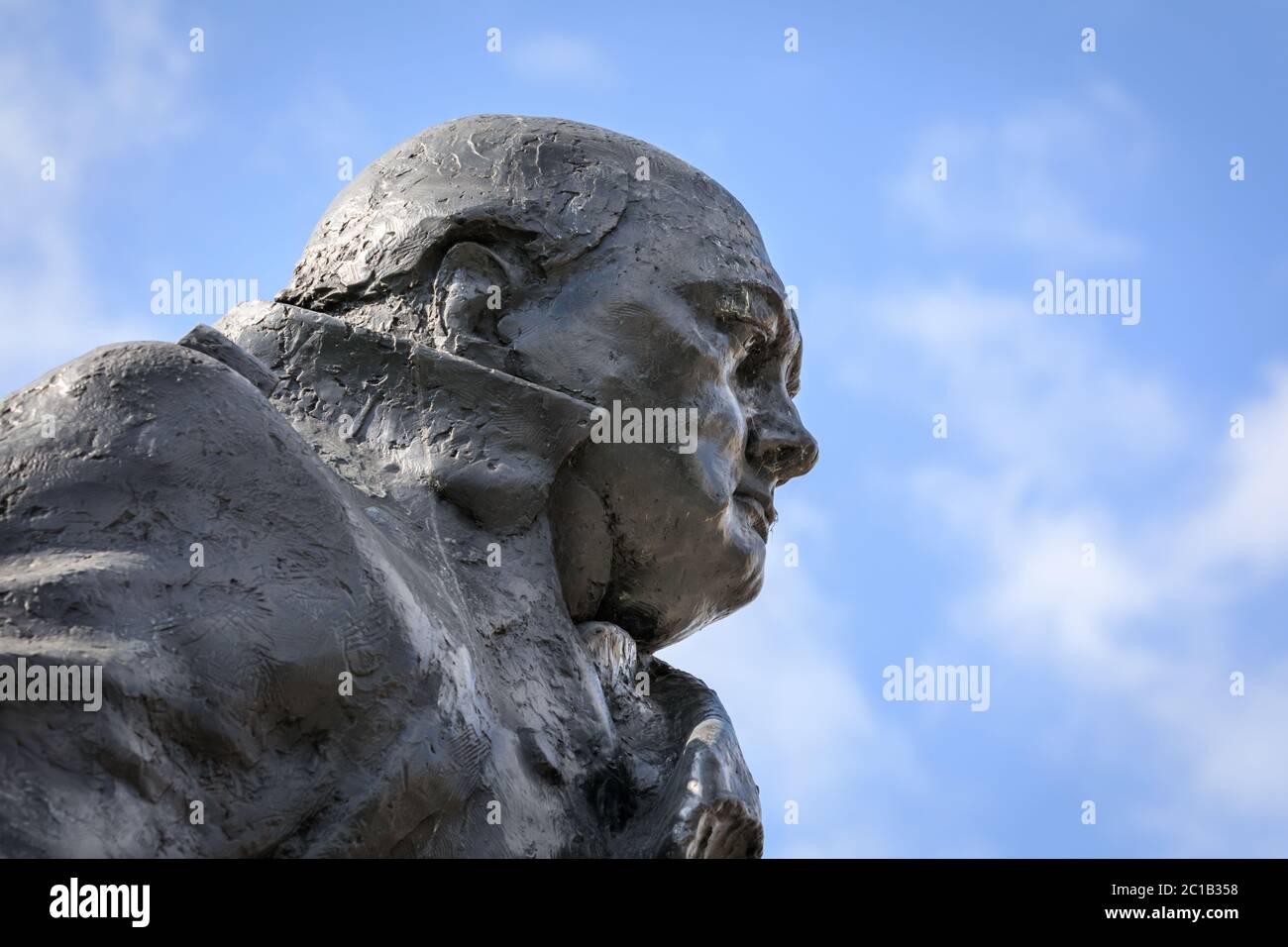 Winston churchill head hi-res stock photography and images - Alamy