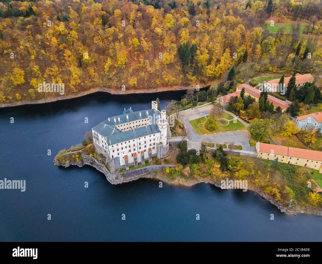 Orlik castle hi-res stock photography and images - Alamy