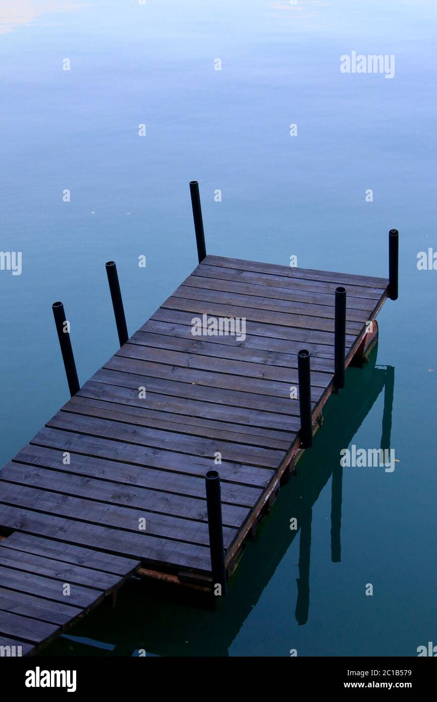 Dock still lake hi-res stock photography and images - Alamy