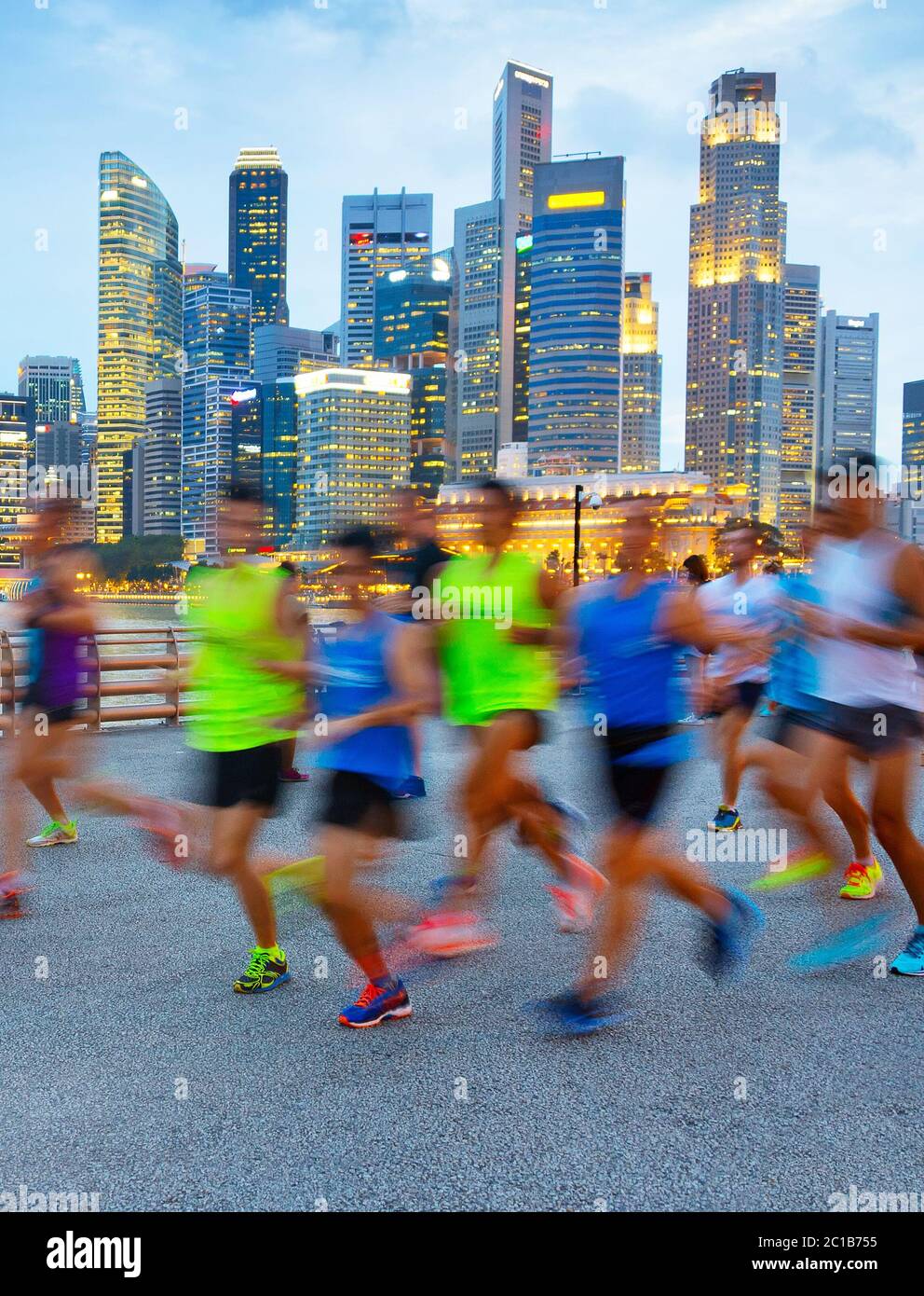 Run group crowd people. Singapore Stock Photo - Alamy