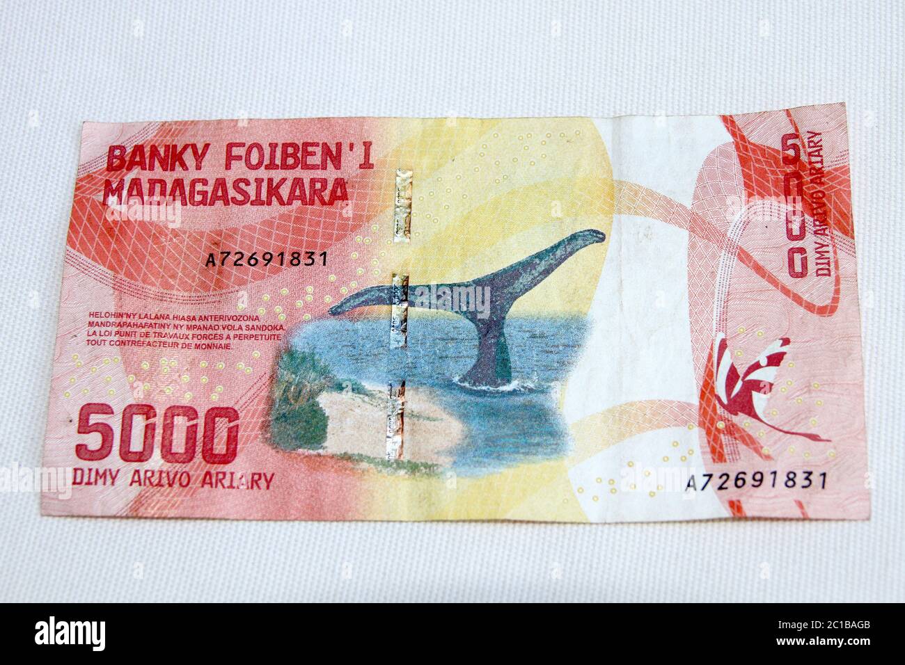 Madagascan currency note of 5000 Ariarys, Madagascar Stock Photo - Alamy